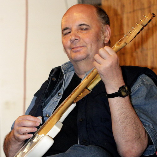 Kapela | Chickens Revival